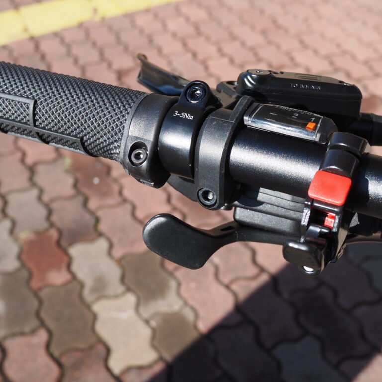 すごいモデルが入荷しました『Bianchi トルコモデル』！ 店舗ブログ | 自転車専門店 サイクルスポット/ル・サイク